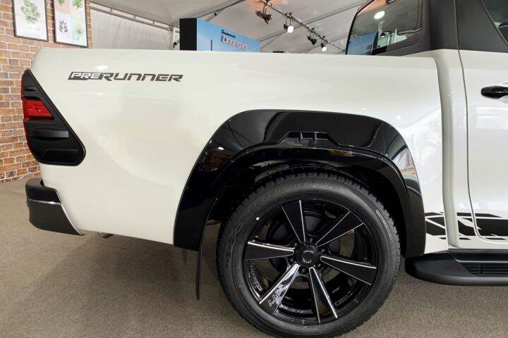 สติ๊กเกอร์ PRERUNNER REVO ติดข้างรถ ซ้าย ขวา Sticker PRERUNNER พรีรันเน ...