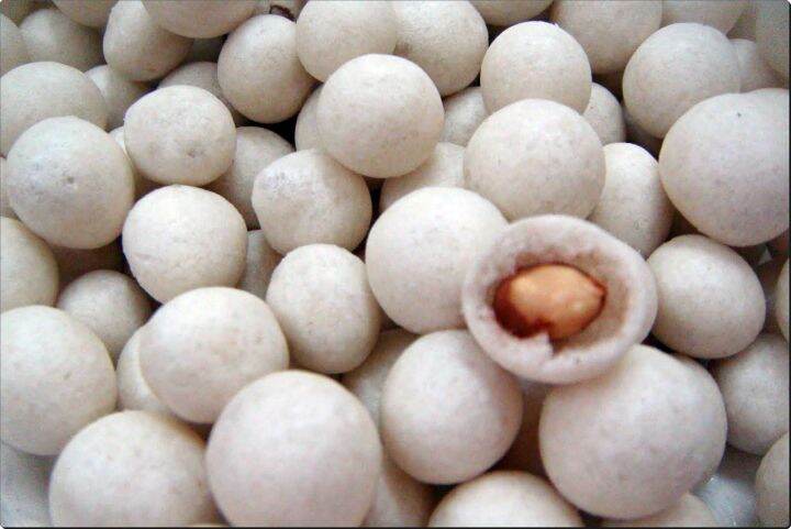 Kacang Atom Camilan Original Snack Kiloan / Fagen Snack/ Enak Gurih ...