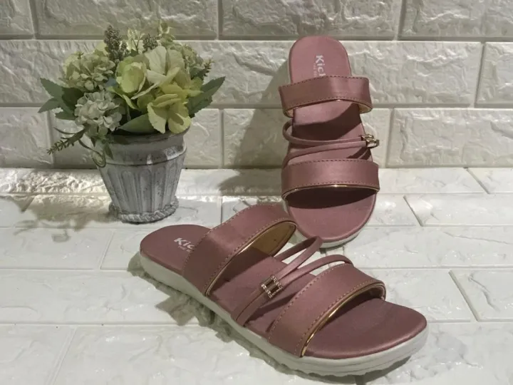 SANDAL KICKERS MODEL SLOP MURAH DAN DAN TRENDY COCOK BUAT ANAK MUDA ...