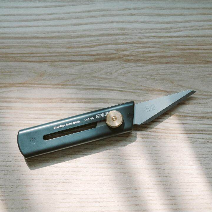 คัตเตอร์ มีด OLFA รุ่น Ltd-06 Limited CK (Made in Japan) | Lazada.co.th
