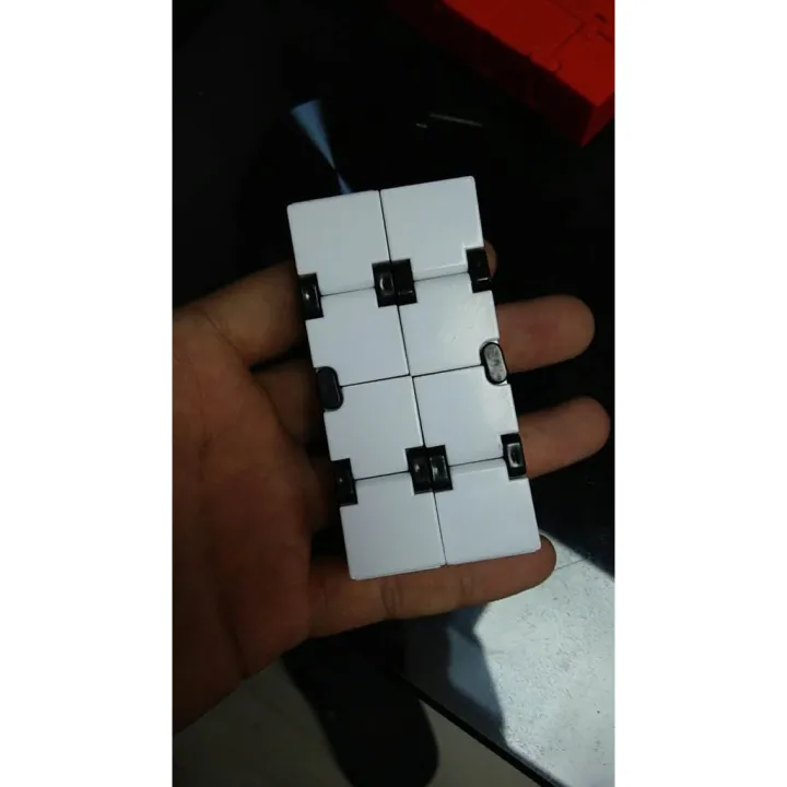KidzMania Infinity Cube New Magic Fidget Cube Infinite Cube Squid Game ...