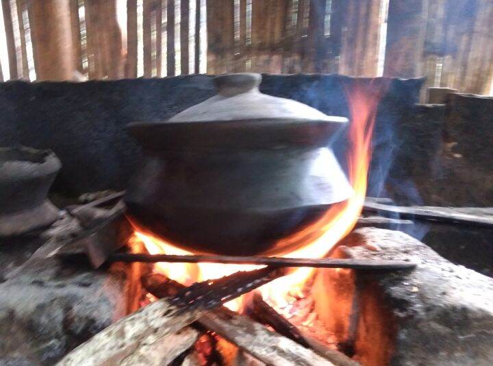 Clay Pot Palayok Native Filipino Cooking Style Medium Size 7.5 x 5 x 7. ...