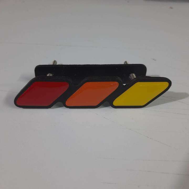 Toyota 4WD Classic Grille badge | Lazada PH