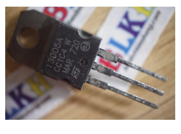 IC Transistor NPN 13005A 13005 TO-220 chính hãng ST | Lazada.vn