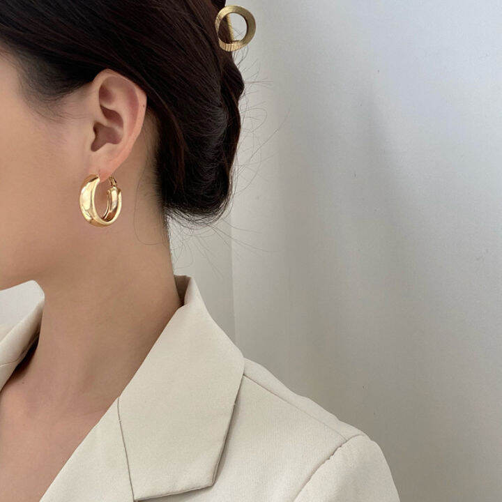 Bông tai Bell Mew khoen tròn cỡ trung phiên bản dày ấn tượng BT245 ...