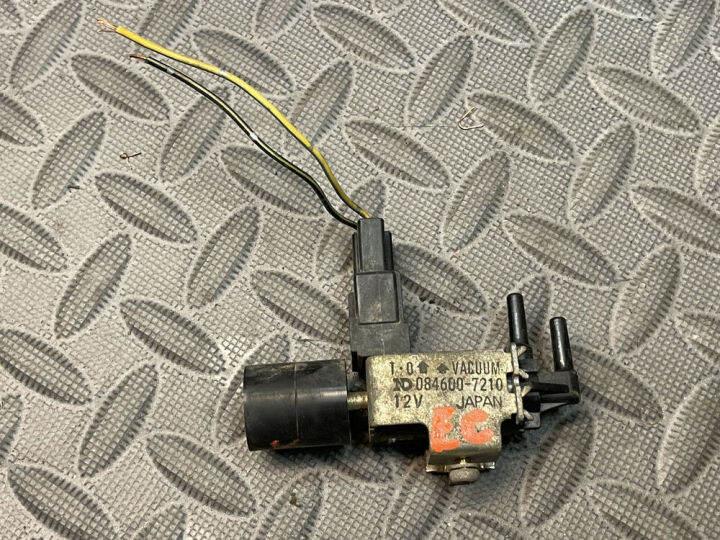 Toyota Truck 4Runner Corolla Tercel AC IDLE UP VSV VACUUM Switch Valve ...