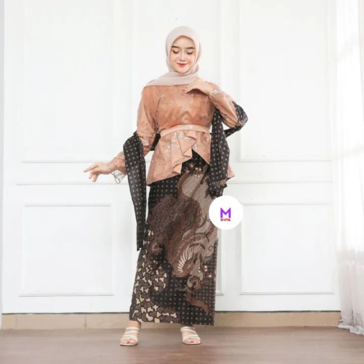 MIRAH BATIK - SATU SET KEBAYA MODERN AUREL - KEBAYA SELENDANG BAHU ...