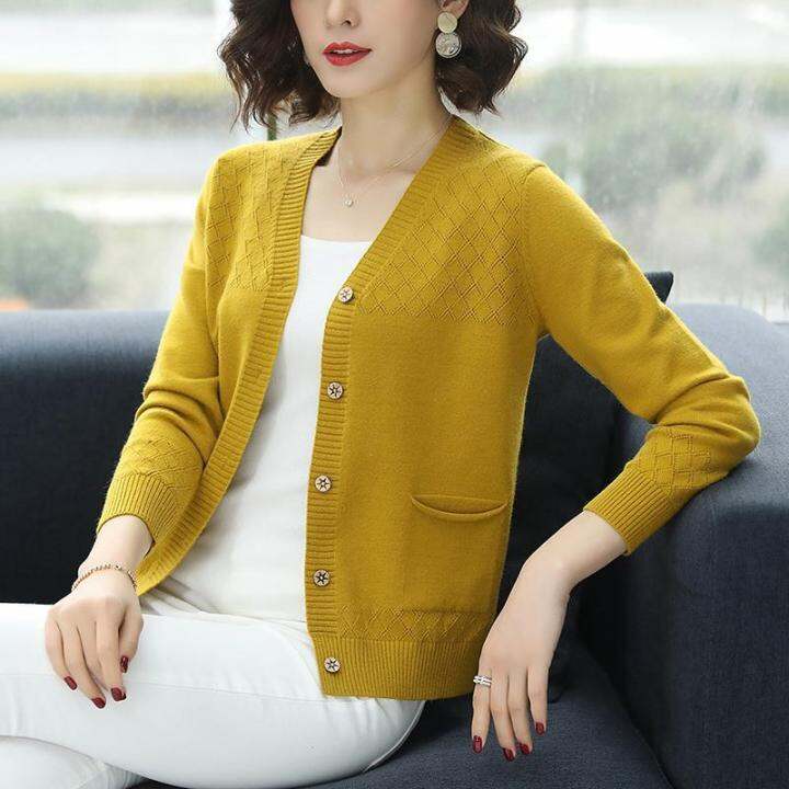 How to Wear a Yellow Cardigan: 10 Stylish Outfit Ideas to Brighten Your ...