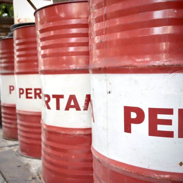 OLI RORED EPA 90 DRUM REPACK 1L PERTAMINA OLI PERSENELENG GARDAN SAE90 ...