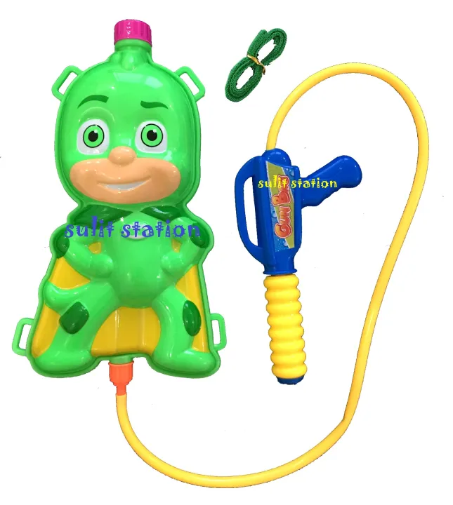 PeeJay cape man MASKS mask GECKO GEKKO GREEN SPRAY BLASTER GUN with ...