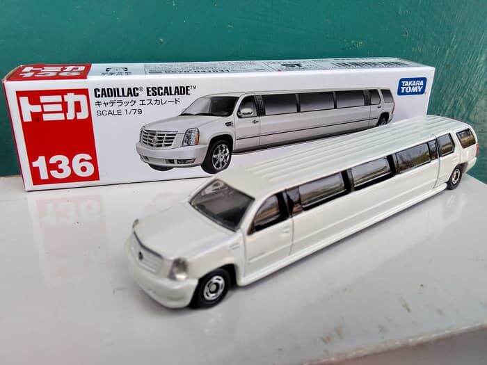 Tomica No 136 Cadillac Escalade diecast Takara Tomy long harga murah | Lazada Indonesia