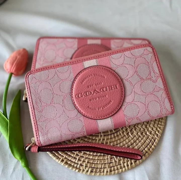 Guaranteed Authentic Ladies Coach Dempsey Large Phone Wallet In ...