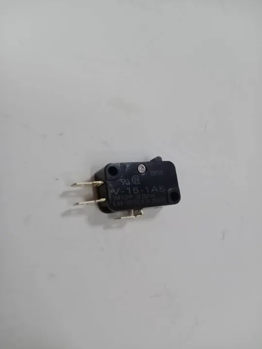 LIMIT SWITCH "OMRON" V-155-1A5 | Lazada.co.th