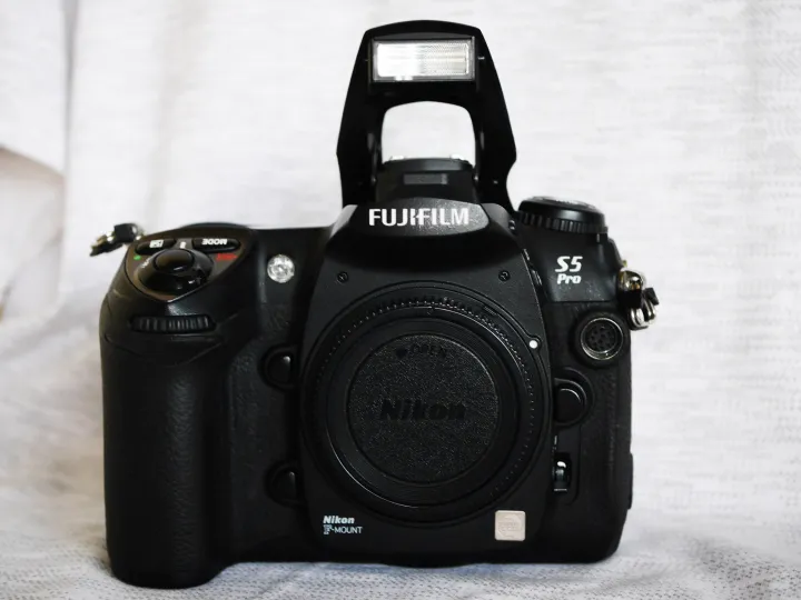 Fuji Fujifilm FinePix S5 Pro DSLR Camera Nikon F Mount, Fine Pix S5Pro ...