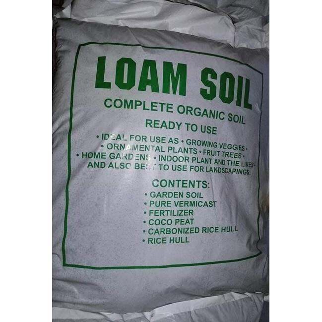 hot QUALITY LOAM SOIL ( 8-9 KILOS PER BAG ) for your lovely plants ...