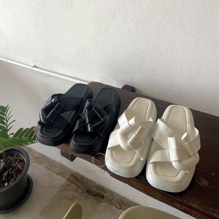 รองเท้าแตะแบบสวม แต่งตัวคล้องตรงหัว ดีไซน์หรูหรา พื้นนุ่ม วัสดุแข็งแรง ...