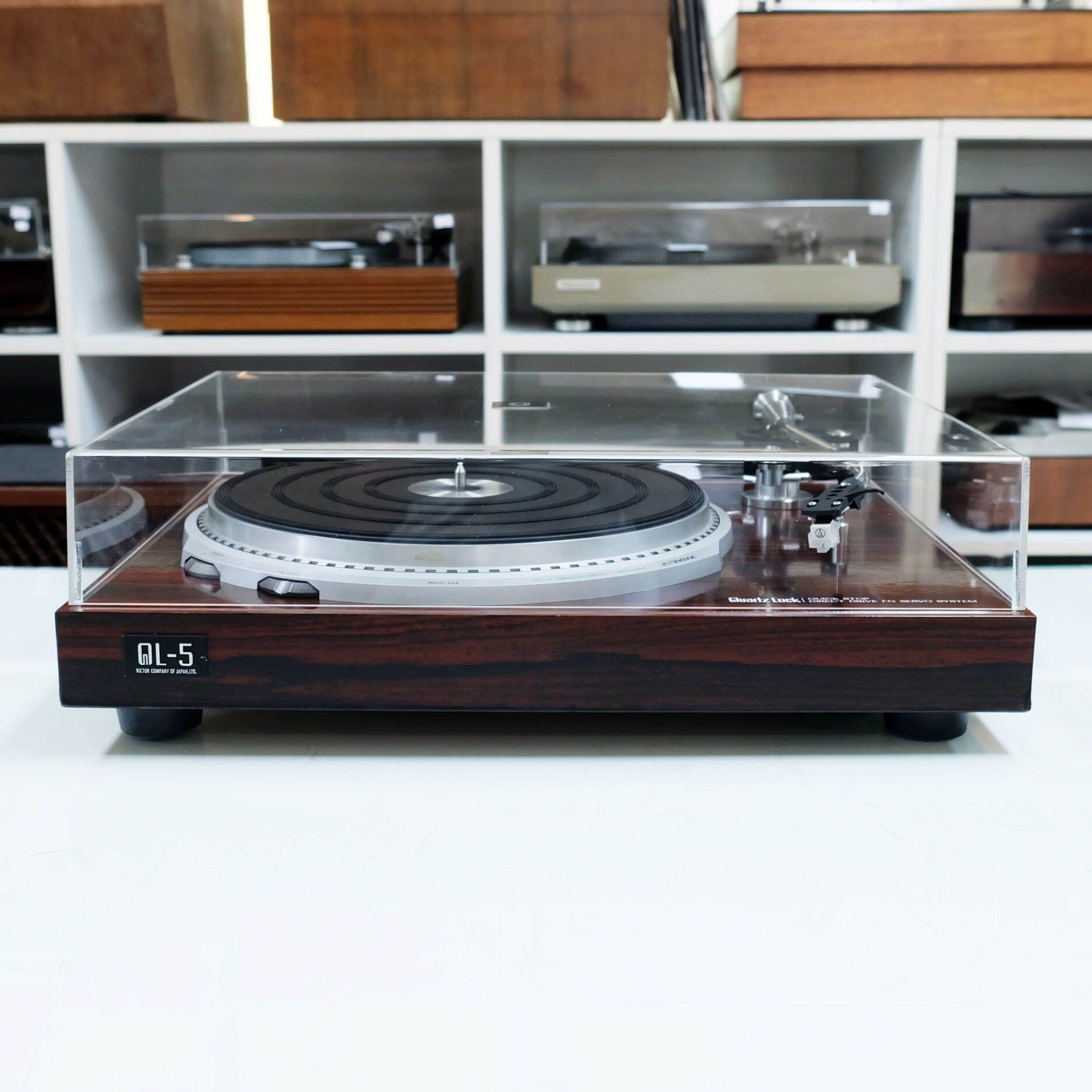 เครื่องเล่นแผ่นเสียง Victor QL-5 | Lazada.co.th