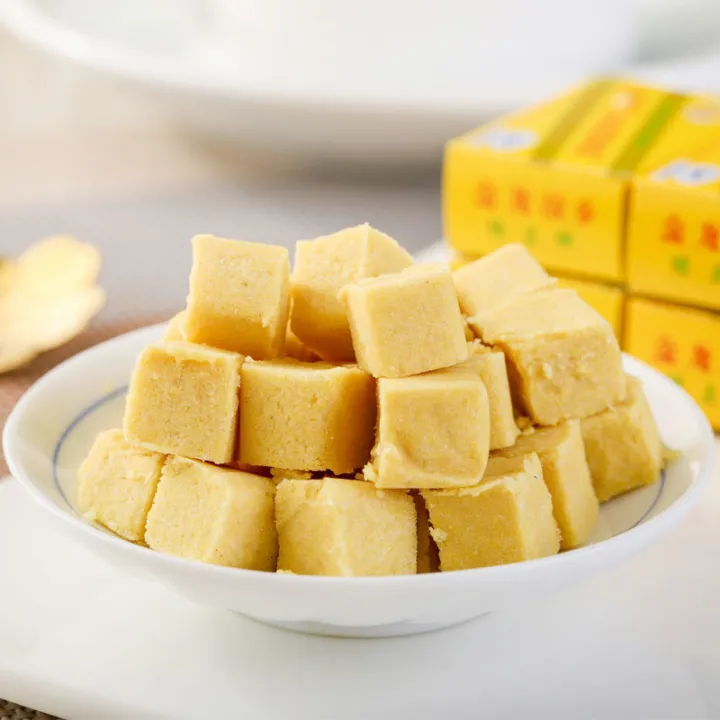 ZEJUN Golden Dragon Hometown Vietnamese Mung Bean Cake Old-fashioned Pastry 115g*2 | Lazada PH