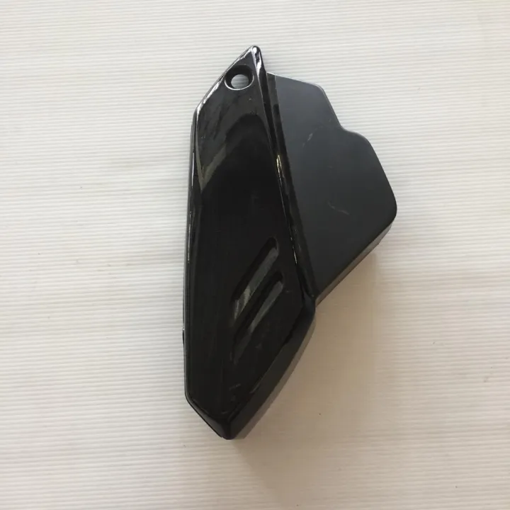 มือ 2 ฝาครอบข้างแบตเตอรี่สีดำ สำหรับรุ่น MATE111 อะไหล่แท้ YAMAHA 4NR ...