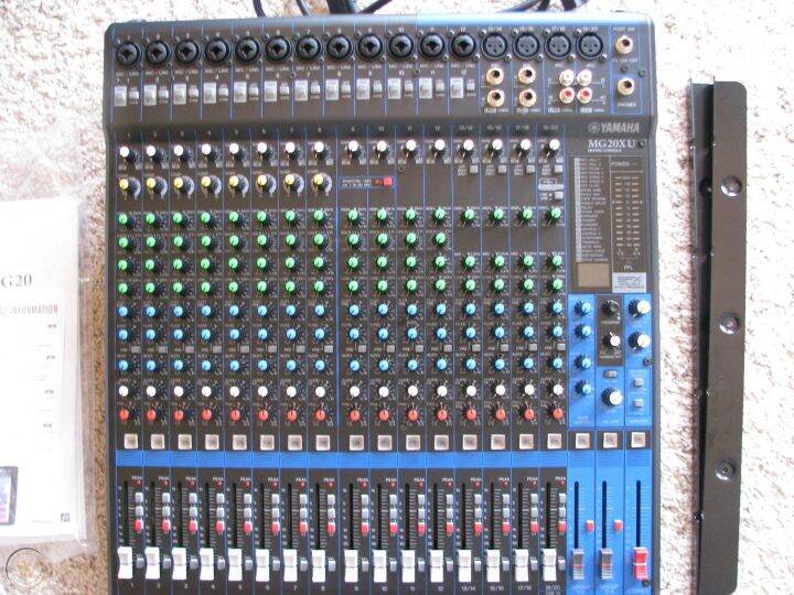 Yamaha MG20XU 20-Channel Mixer | Lazada PH