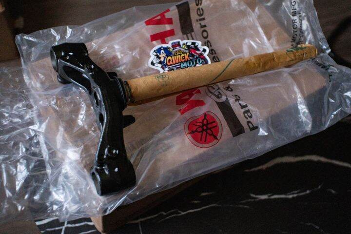 100% GENUINE YAMAHA NMAX ver 1 T-POST (2DP-F3340-00) | Lazada PH