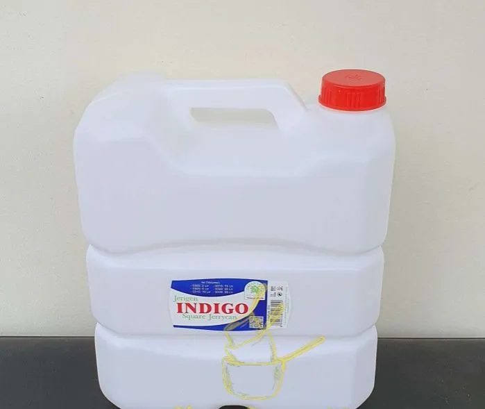Jerigen 10 Liter Green Leaf Indigo | Lazada Indonesia