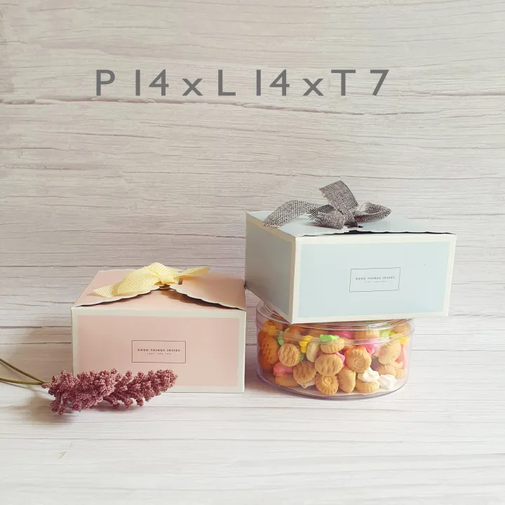 Gift Box ukuran 14x14 PENDEK isi 12 biji / Kotak Kue Pastel Box Cake ...