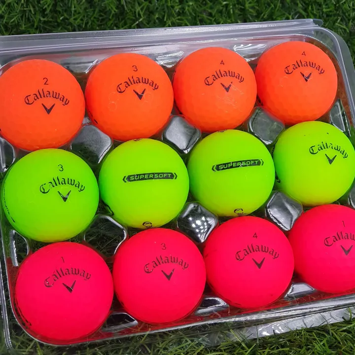 ลูกกอล์ฟ ลูกกอล์ฟมือสอง สภาพดี Callaway Supersoft Color สภาพ 90 % ...