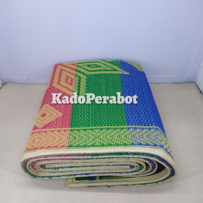 tikar plastik anyam - tikar anyam plastik - tikar piknik keluarga ...