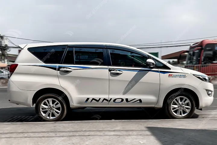 Stiker mobil inova cutting stiker mobil inova avanza xenia sigra cayla ...