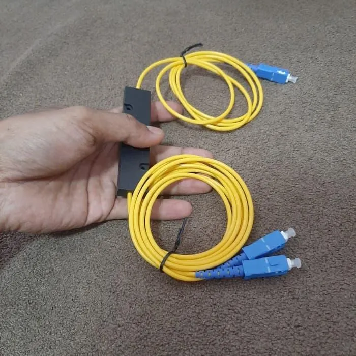 SC UPC Kabel Fiber Optik Splitter 1:2 Pembagi Sinyal Optic Spliter 2m ...
