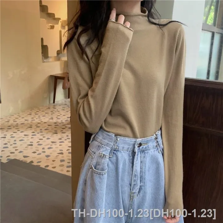 DH100-1.23 เสื้อกันหนาวแขนยาว คอสูง ผ้าถัก ลายดอกไม้ สีขาว | Lazada.co.th