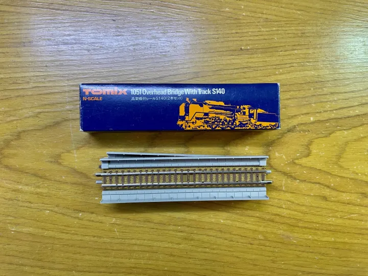 Brand new Tomix N Scale Overhead Bridge With Track S140 ( 2pcs) . ใหม่เอี่ยม Tomix N Scale ...
