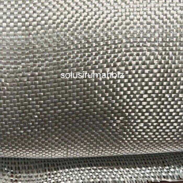 kain fiber glass mesh 600 permeter x 1 lebar tenun silver fiberglass ...
