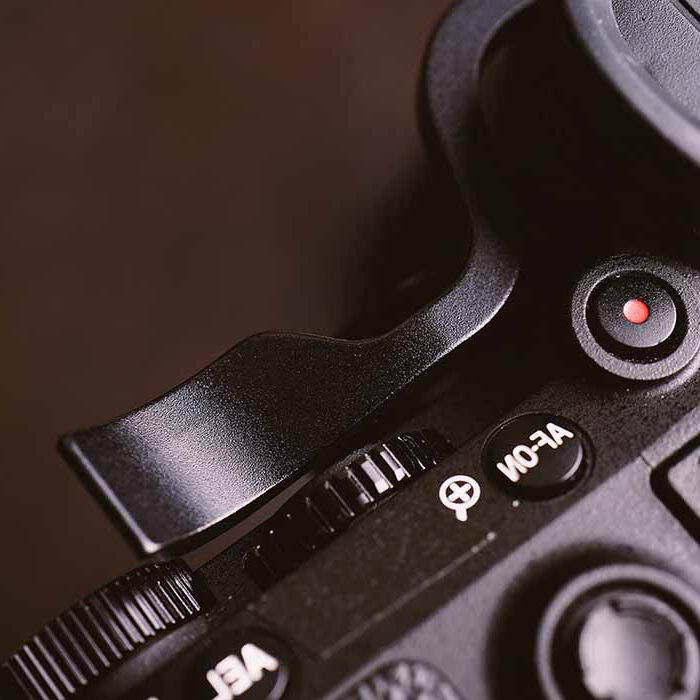 Black Thumb Rest Thumb Grip Hot Shoe Cover For Fujifilm XT30 Thumb UP FUJI X-T30 | Lazada.co.th