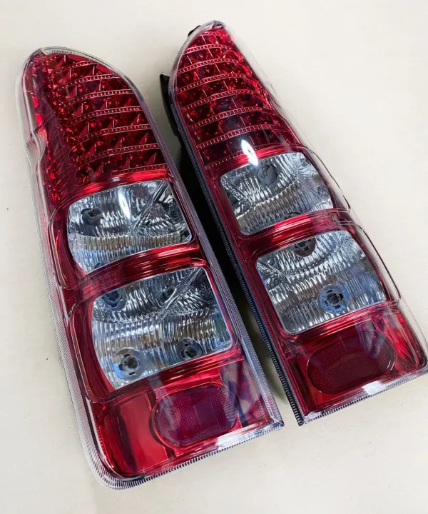 Toyota Hiace Commuter and GL Grandia 2005 to 2015 Old Look Tail Light ...