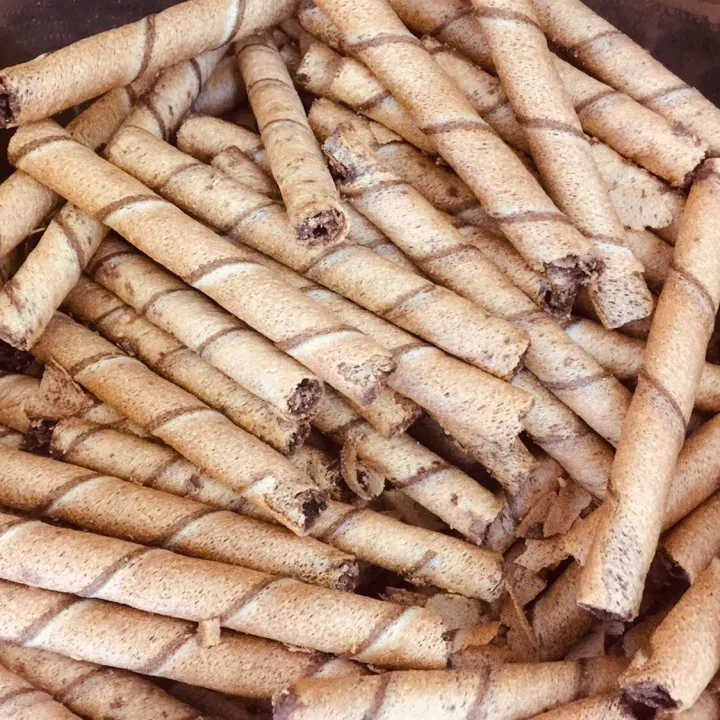 Julie Love Letter Chocolate Wafer Roll biscuits (500g) | Lazada