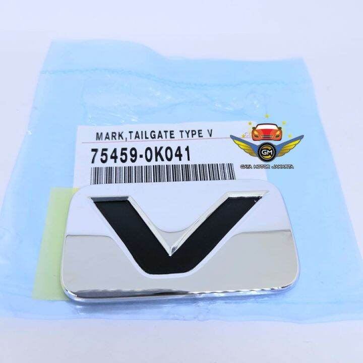 Emblem V Toyota Innova Pintu Belakang 75459-0K041 Original | Lazada ...