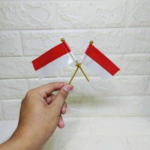 BENDERA SILANG MERAH PUTIH MINI / BENDERA INDONESIA MINI DITEMPEL DI ...