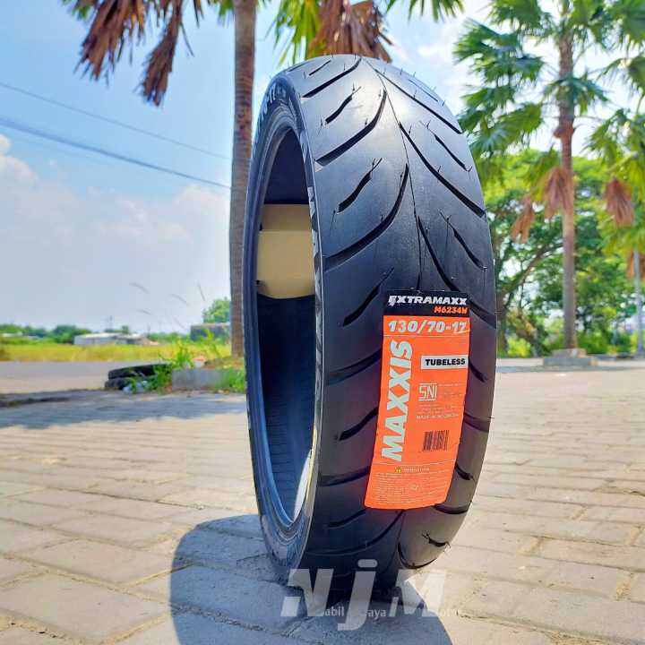 Ban motor MAXXIS EXTRAMAXX 130/70 Ring 17 Tubeles Untuk Motor CBR ...