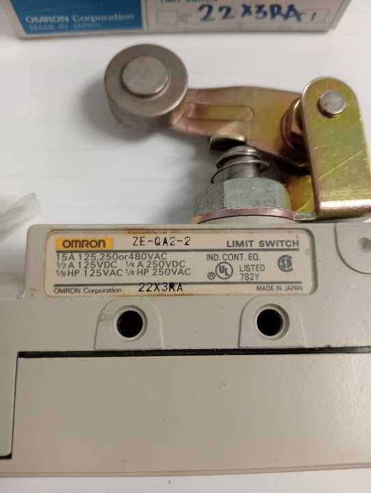 OMRON ENCLOSED LIMIT SWITCH ZE-QA2-2 | Lazada