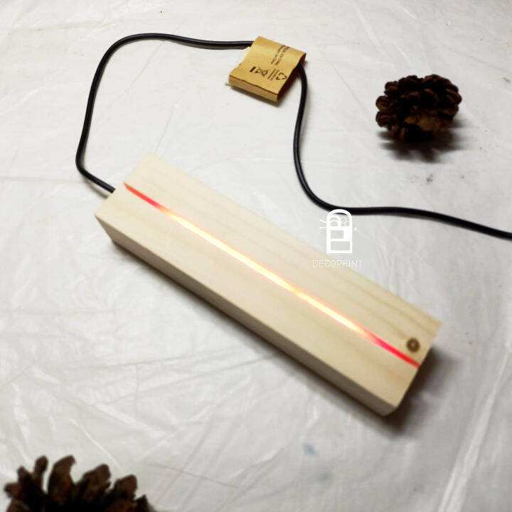 Stand Akrilik LED MERAH Kayu Dudukan Akrilik Stand Kayu Jati Belanda ...