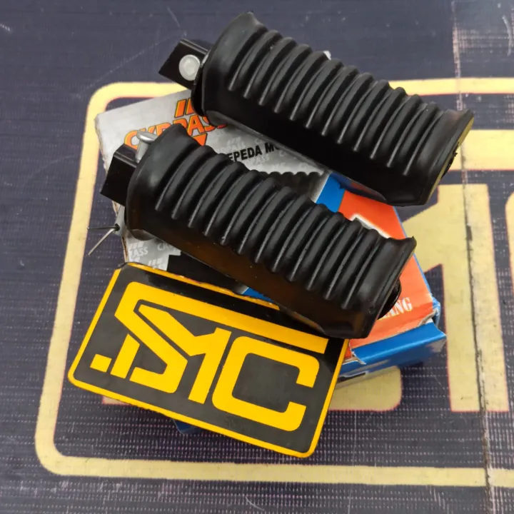 Karet Footstep / Foot Step / Pijakan Kaki Belakang Suzuki Smash ...