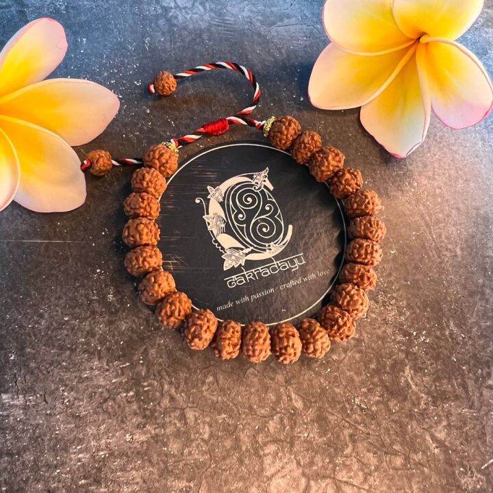 Gelang Tridatu Jenitri Genitri Rudraksha asli khas Bali Original ...