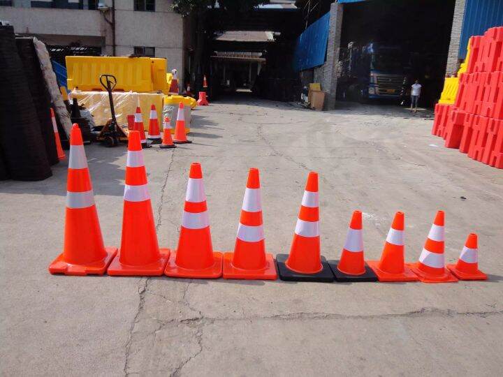 New material 70cm PVC road cone reflective pressure is not bad export ...