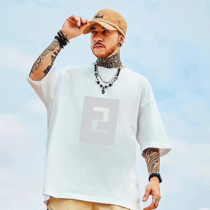 (S-8XL) ฤดูร้อน2022ฤดูร้อนสั้นเสื้อยืดชายสไตล์ฮ่องกงหลวมๆ Plus ปุ๋ย Plus ขนาดแนวโน้ม Ins ห้าจุด ...