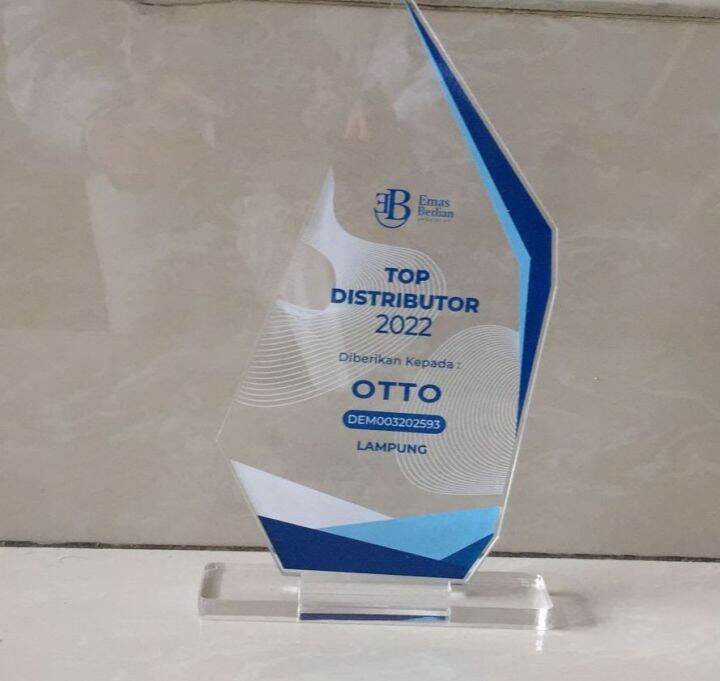 Plakat Akrilik Custom Ukuran 20x15 tebal 5mm Design Free/Plakat Custom ...