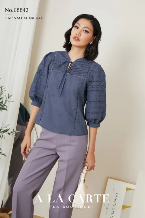 68842 เสื้อ A La Carte เสื้อคอตตอนเนื้อนุ่ม งานปักผ้าลายดอกขึ้นใหม่ ทรง ...