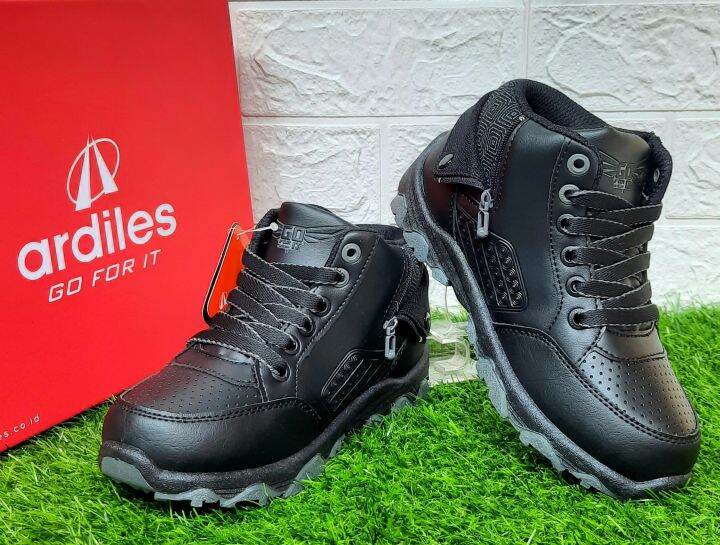 Sepatu Sekolah Anak Lelaki Sepatu Boots Hi Cut ARDILES ARASHI Hitam ...