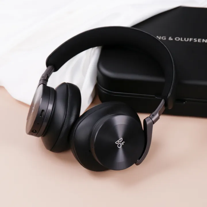 B&O Beoplay H95 Wireless Bluetooth Headset Running Big Ear Noise ...